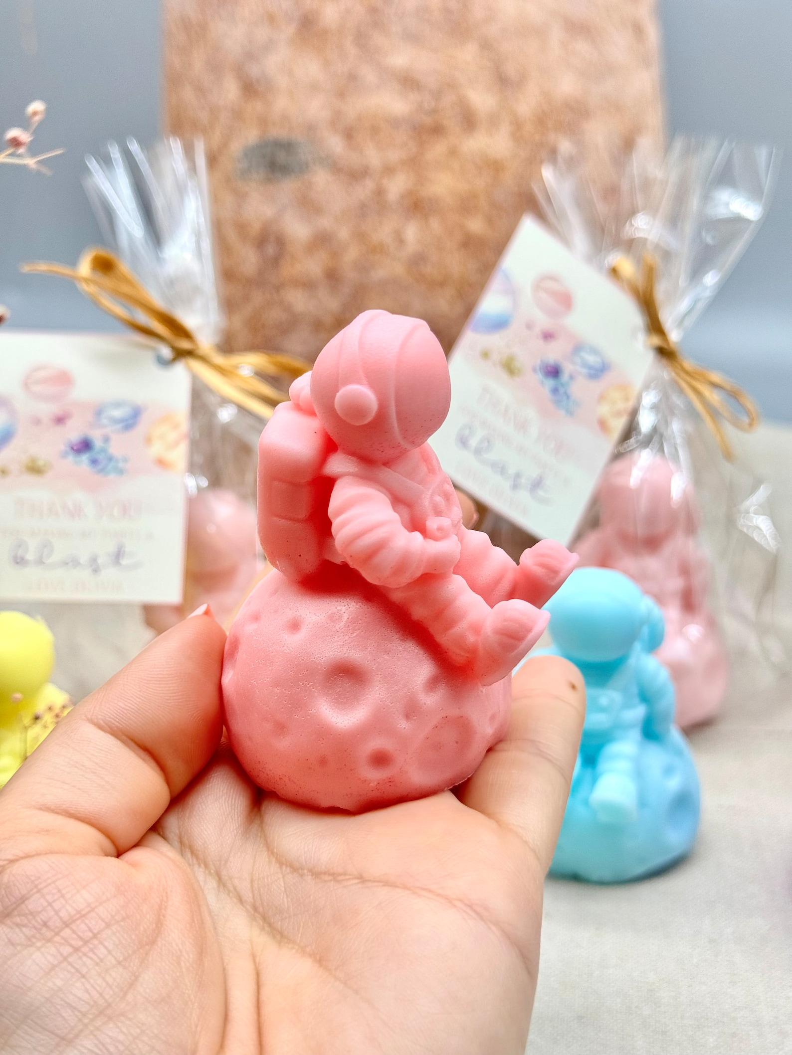 3D Astronaut Soap Favors: Outer Space Party Decor - Etsy