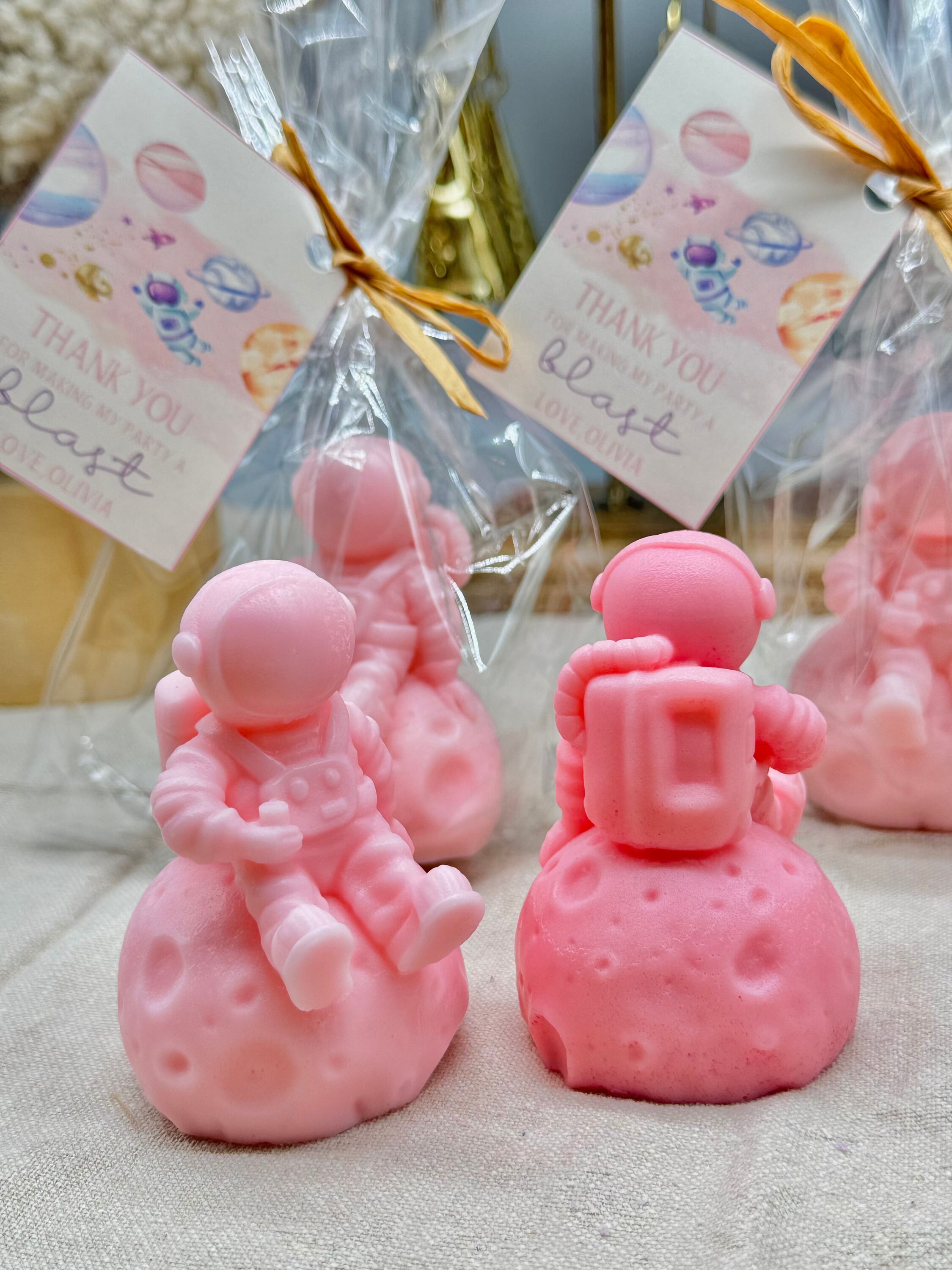 3D Astronaut Soap Favors: Outer Space Party Decor - Etsy