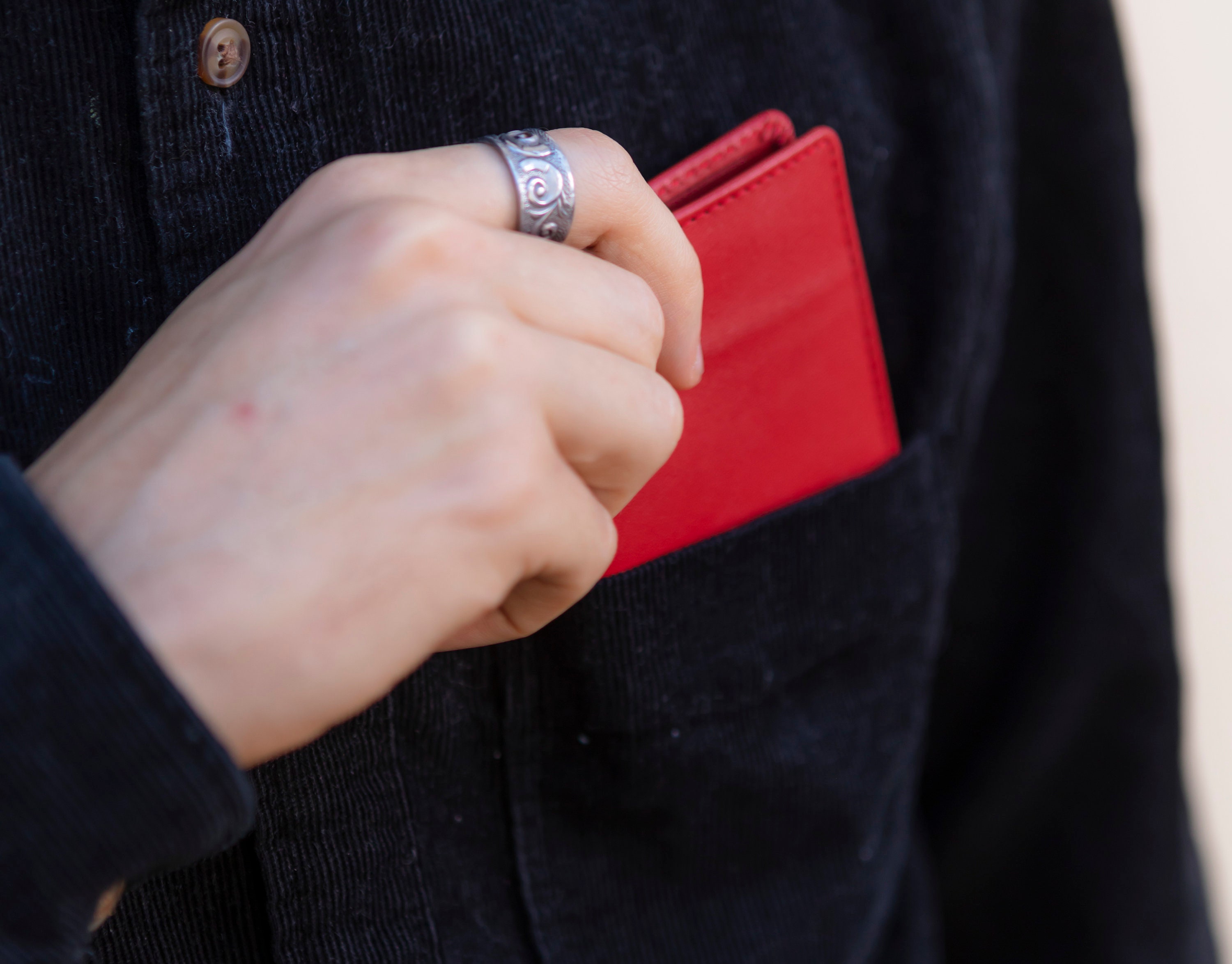 Classic Red Slim Men's Wallet | Genuine Leather Wallet | Slim Wallet ...