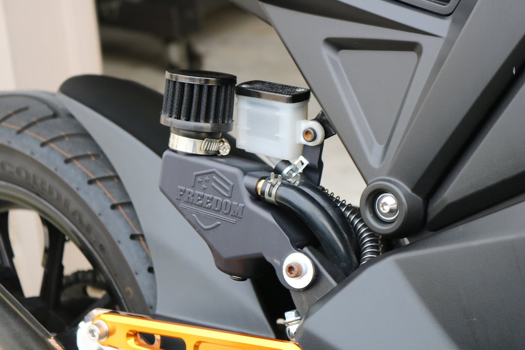 Catch Can for Freedom Fighter 200 EFI - Etsy