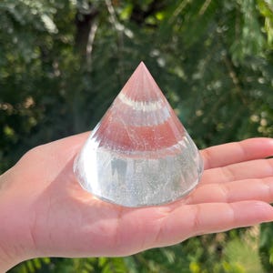 2.5 Himalayan Clear Quartz Extractor Himalayan Clear Quartz Faceted ...