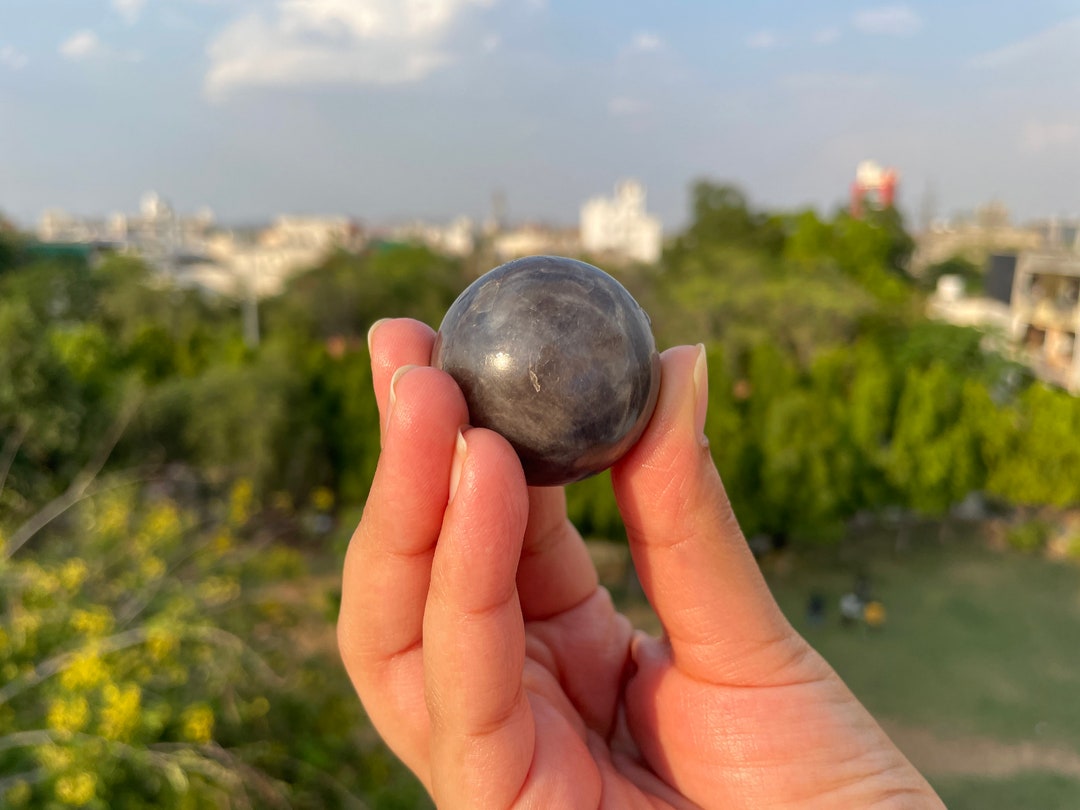 Blue Sapphire Sphere |90 Grams/ 3.1 Ounces Sphere Hand Carved in Blue ...