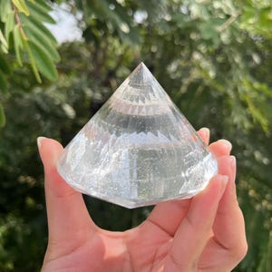 2.5 Himalayan Clear Quartz Extractor Himalayan Clear Quartz Faceted ...
