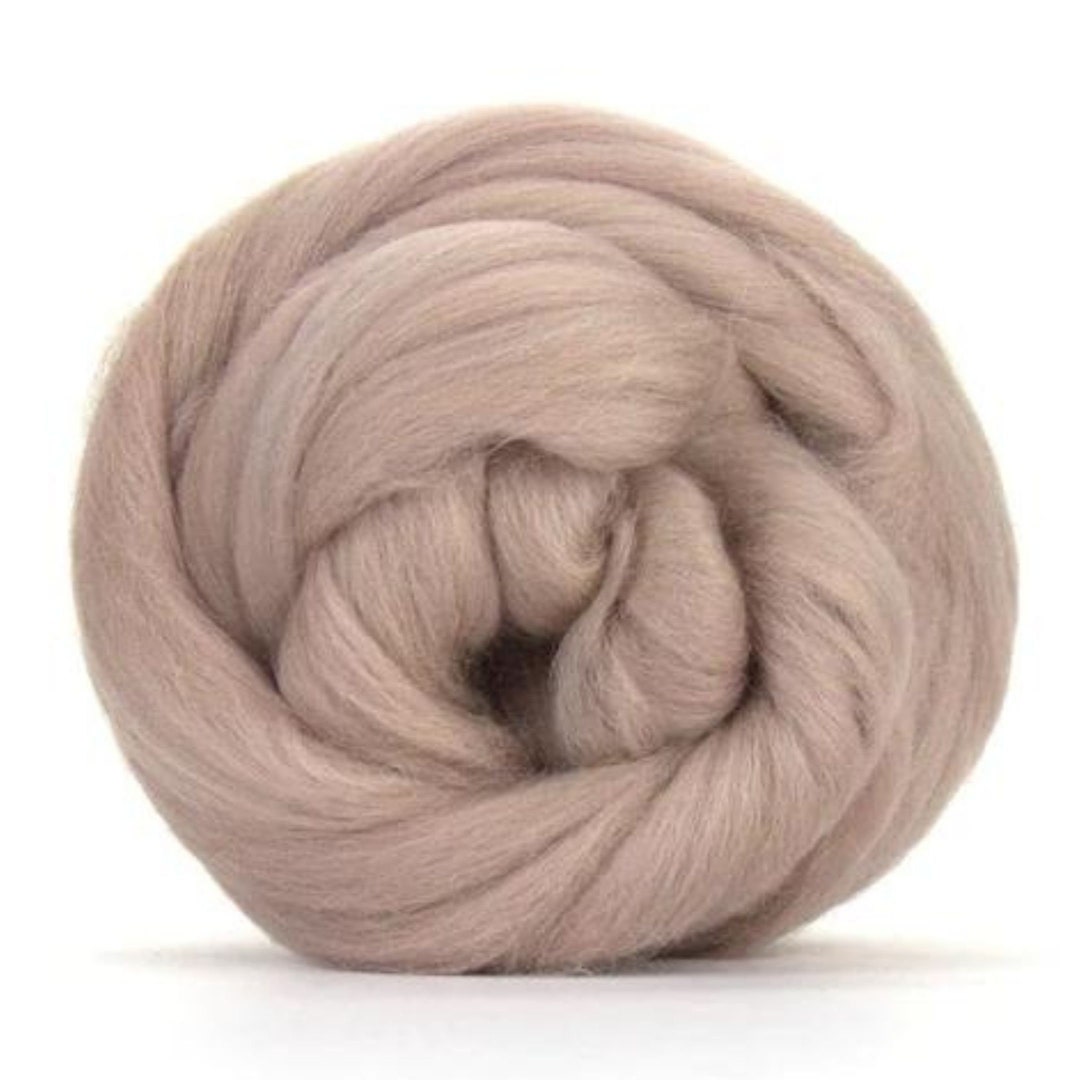 Merino Wool Combed Top - Mink | 1 Lb Bundle, 22 Micron | Revolution ...