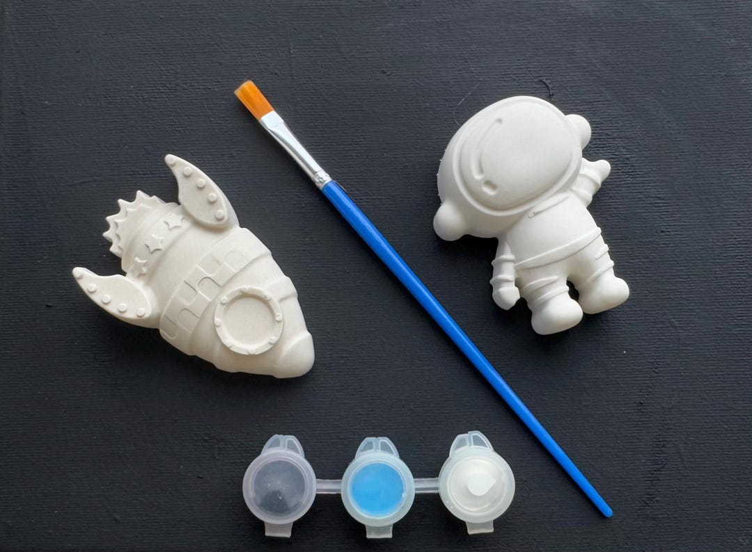 DIY Kit Space Themed Craft Box Kids/ Create DIY: Astronaut, Racket ...