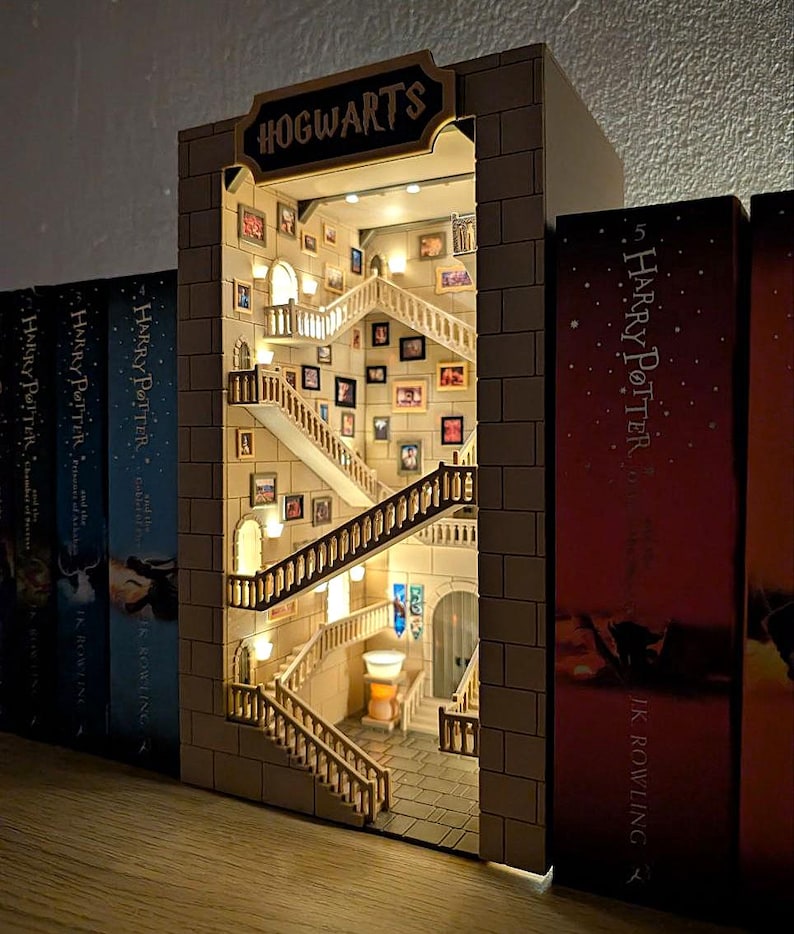 DIY Hogwarts Book Nook Kit | Harry Potter Decor | 3D Printed Gifts - Etsy
