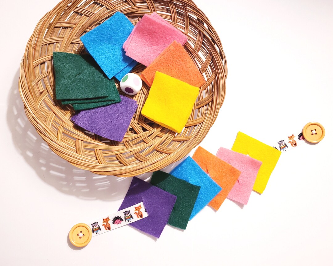 Felt Buttoning Montessori Inspired Game, Buttoning Activity, Practical ...
