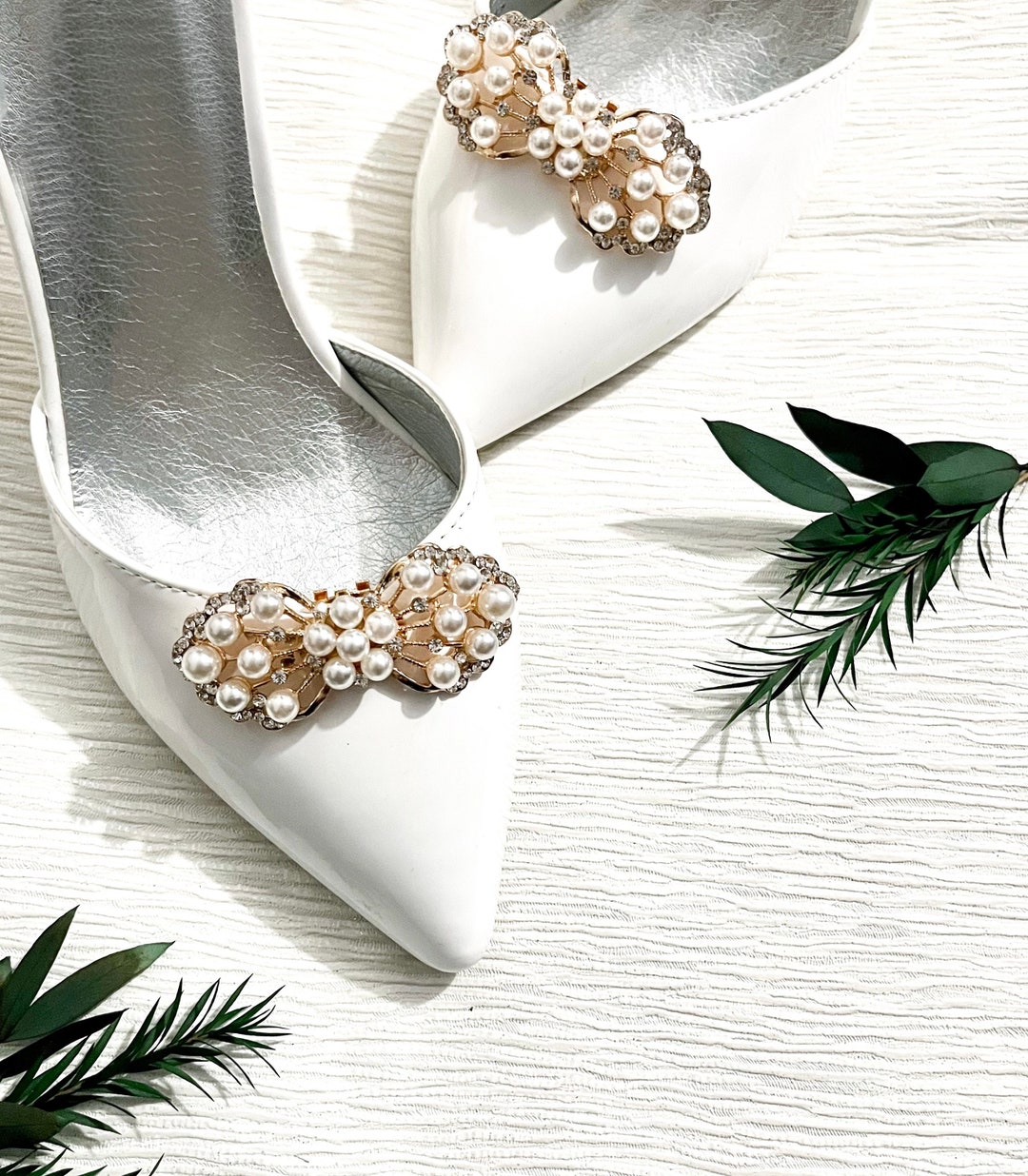 2 Gold Pearl Shoes Clips, Bridal Rhinestone Shoe Clips, Elegant Wedding ...
