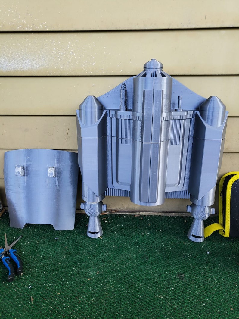 Mandalorian Inspired Jetpack - Etsy