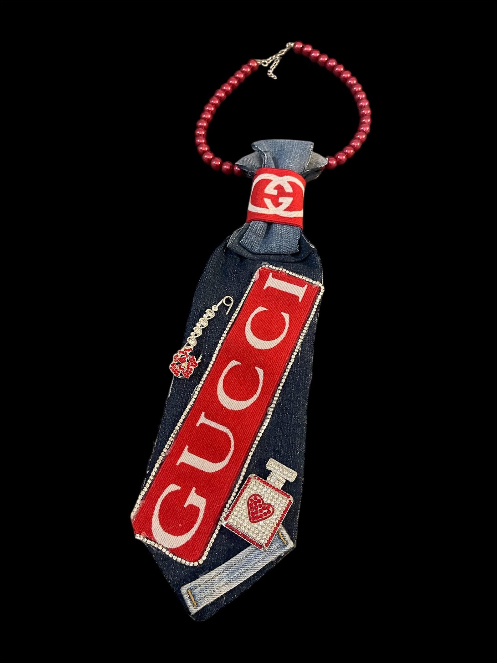 Custom Fashion-inspired Junk Necktie Necklace – Bling Necktie With ...