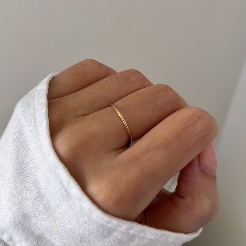 14k Gold Dainty Ring - Etsy