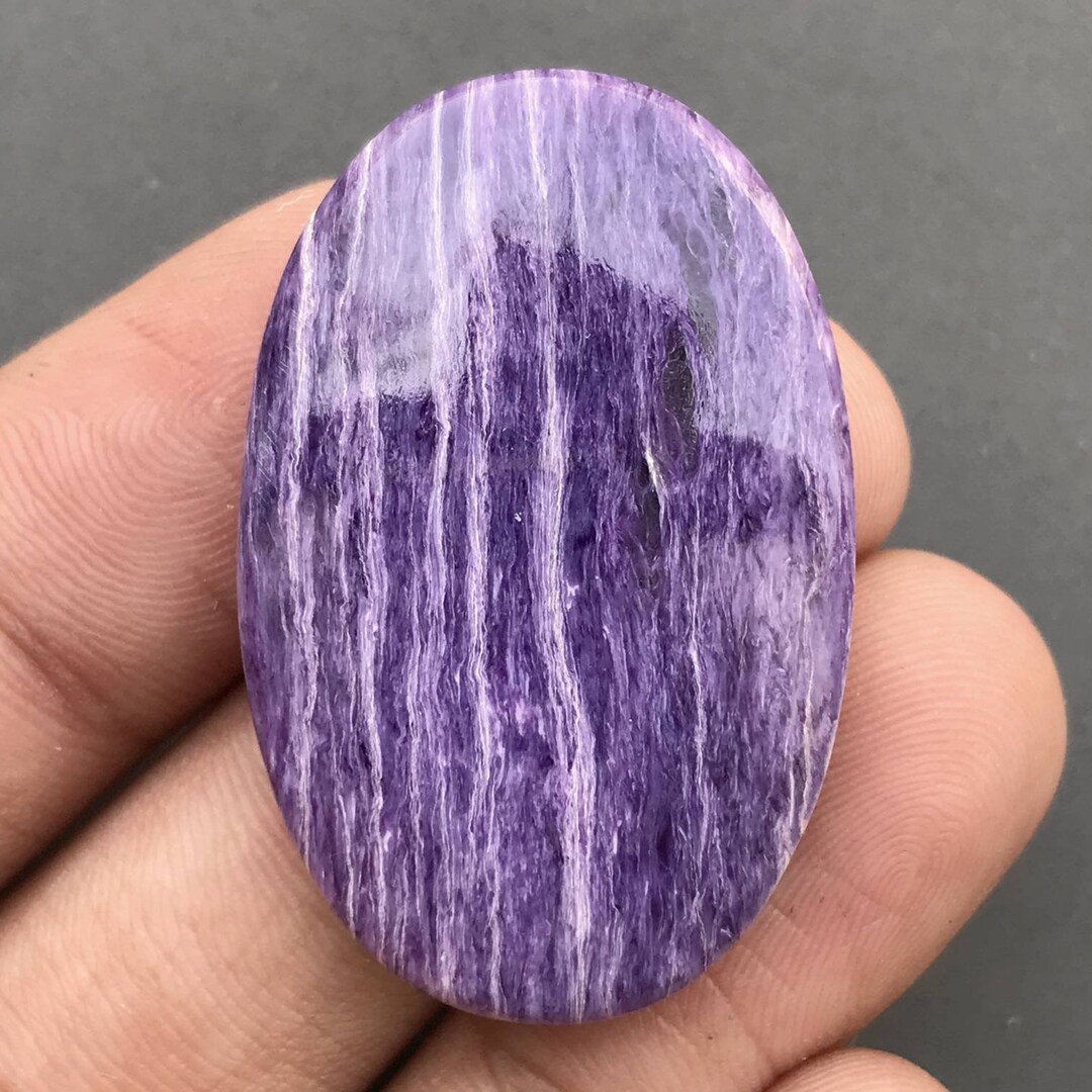 FliederFarbener Charoit Cabochon... Ovaler Cabochon... - Etsy.de