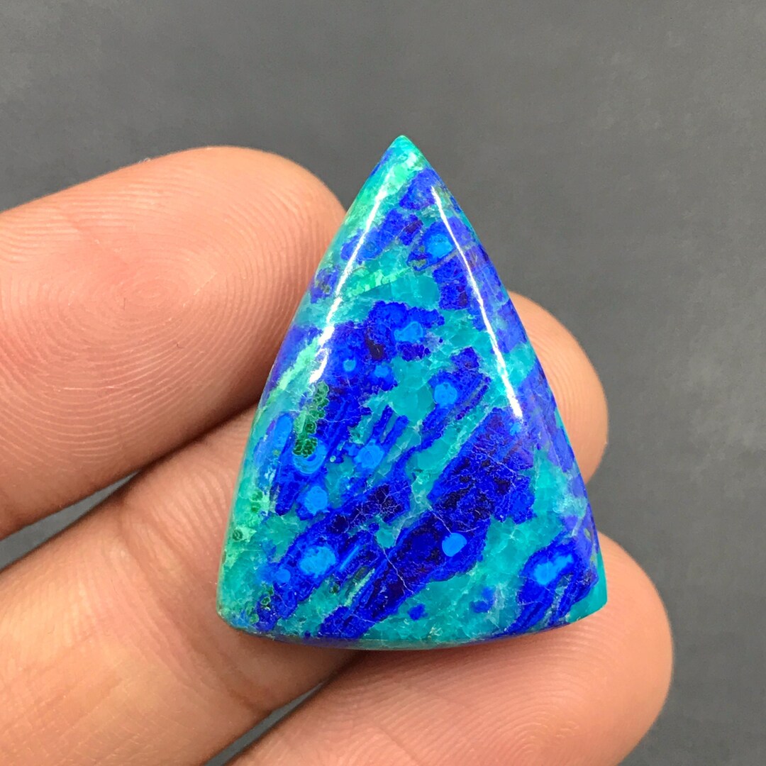 Blue Bird Azurite Cabochon...freeform Caochon...28x22x5 Mm...22 Cts ...