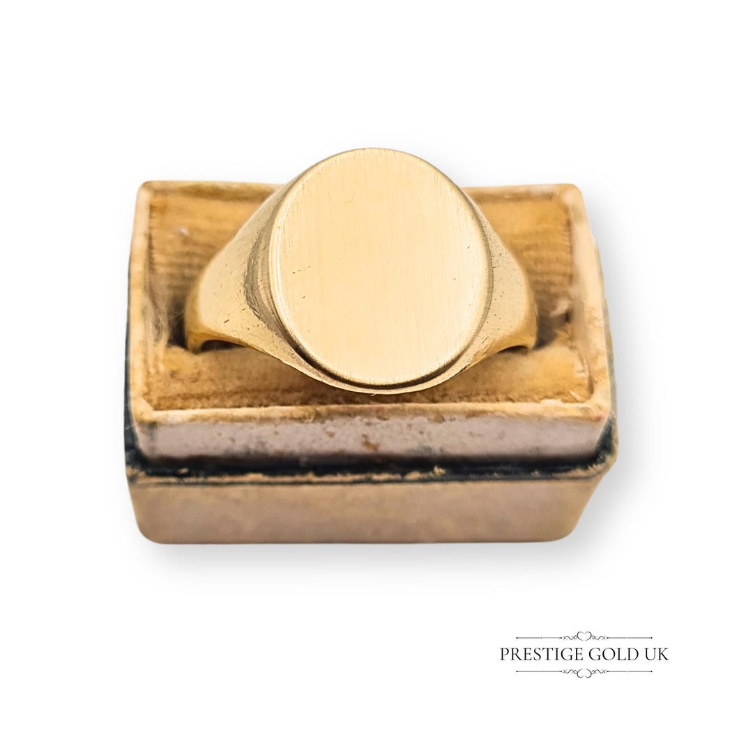 9ct Gold Large Signet Ring, Birmingham 1956 Hallmarked, UK Q 1/2 US 8 1 ...