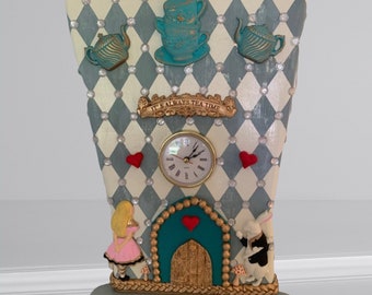 Alice in Wonderland Wall Clock - Etsy