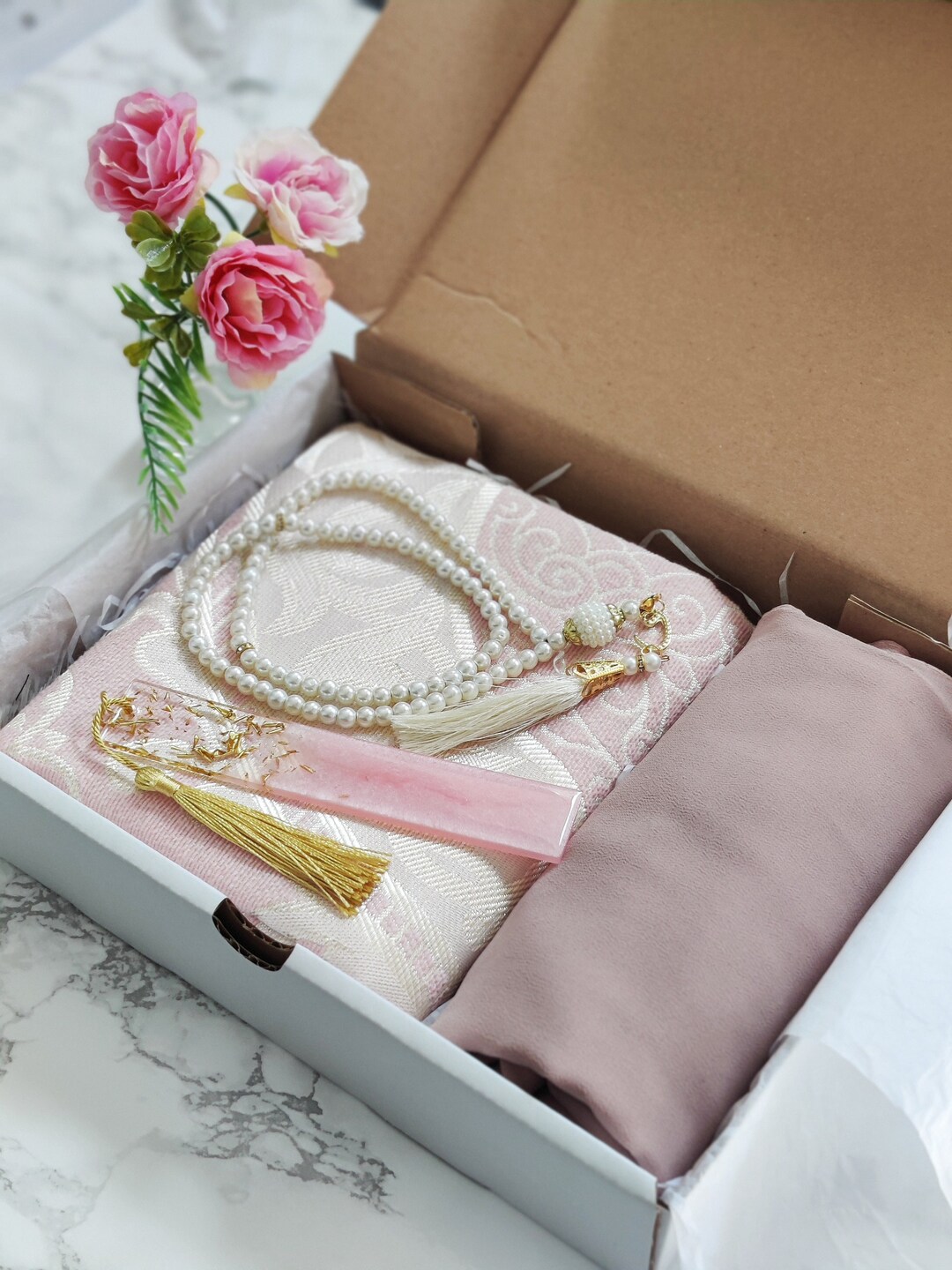 Prayer Gift Set | PERSONALISED Gift Box | Prayer Mat, Tasbih, Scarf ...