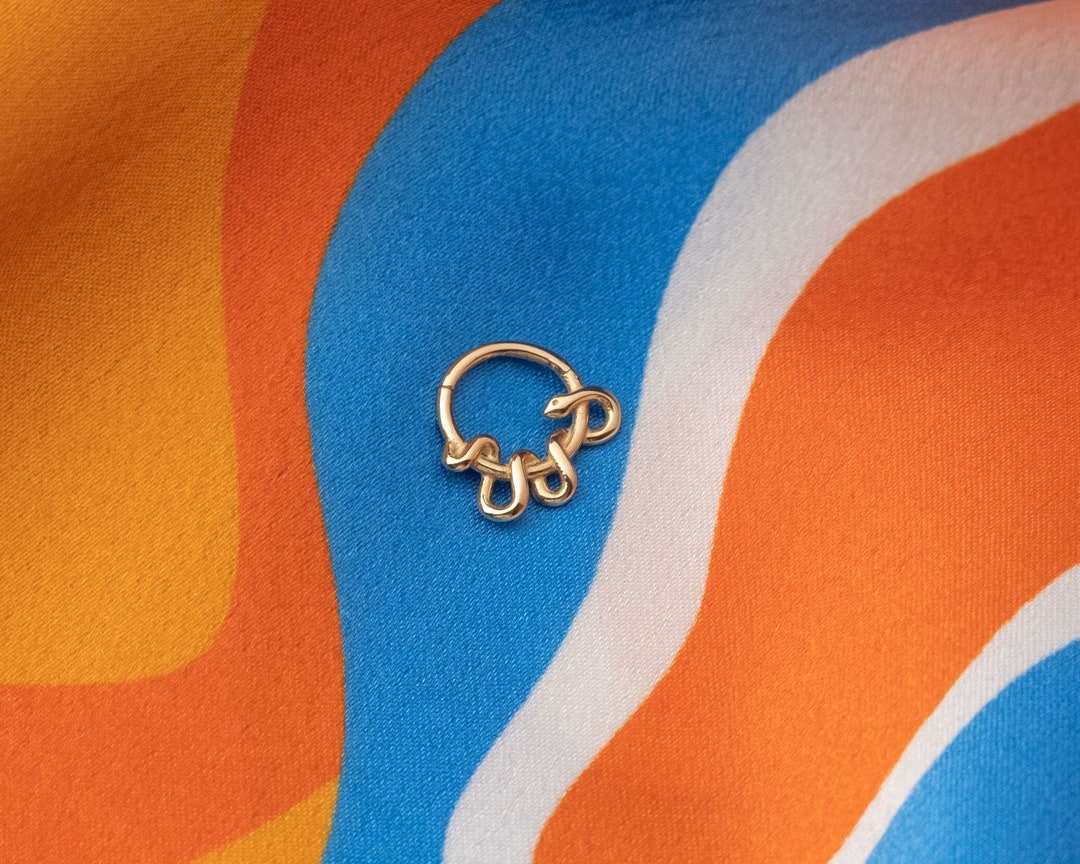 14K Gold Snake Clicker Piercing – Gold Septum Ring, Daith Ring ...