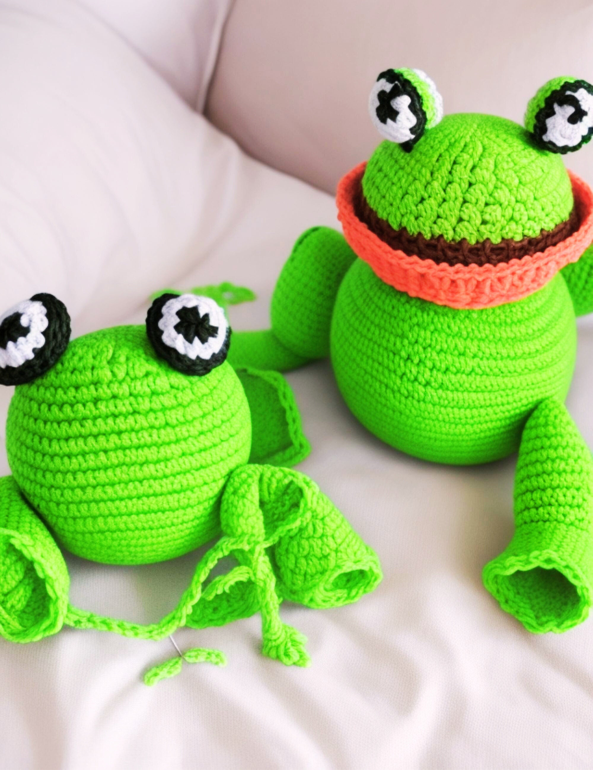 Crochet Leggy Froggy Pattern - Etsy
