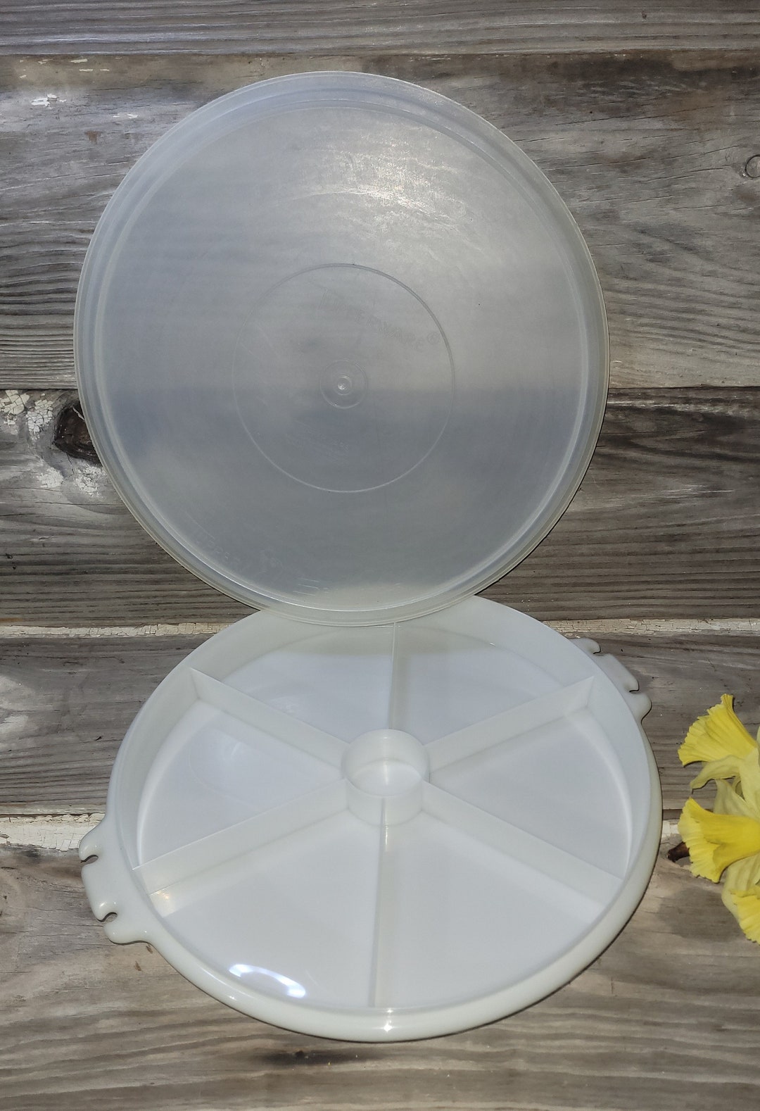 Vintage Tupperware Covered Lunch Plate - Etsy