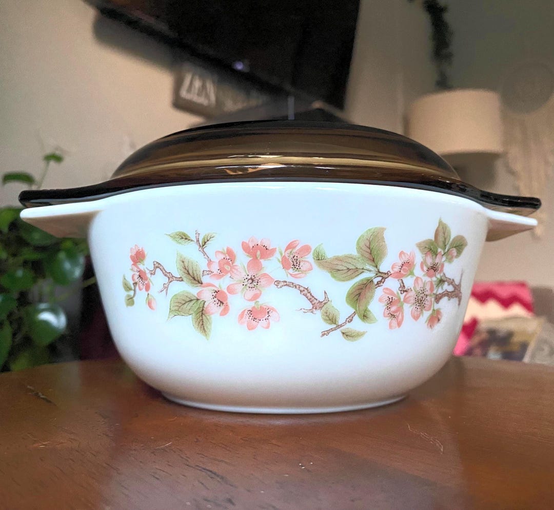 Vintage 1980s Pyrex Bowl Cherry Blossom Pattern With Lid - Etsy