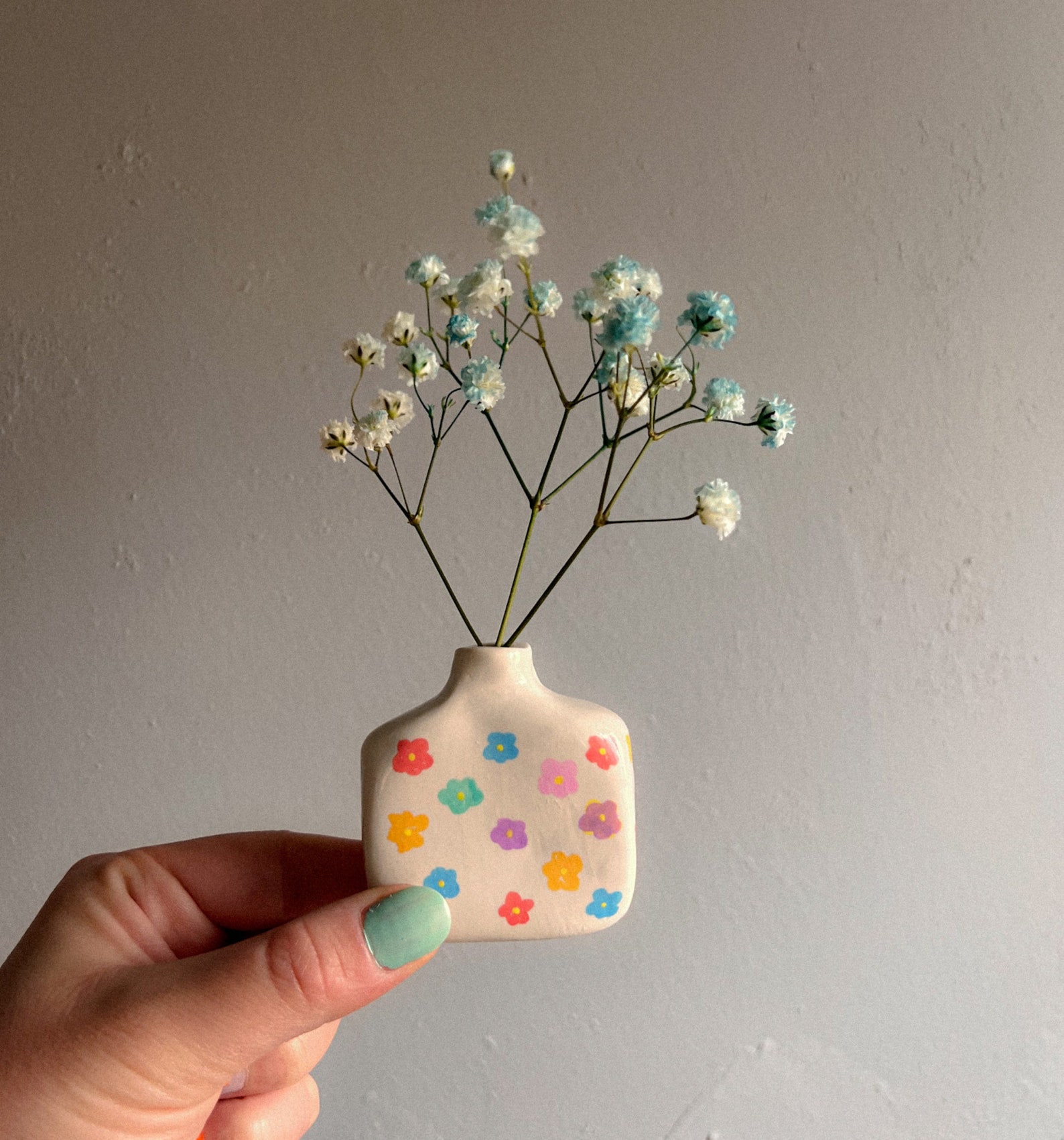 Flower Tiny Vase / Funky Retro Design / Mini Birthday Gift / Modern ...