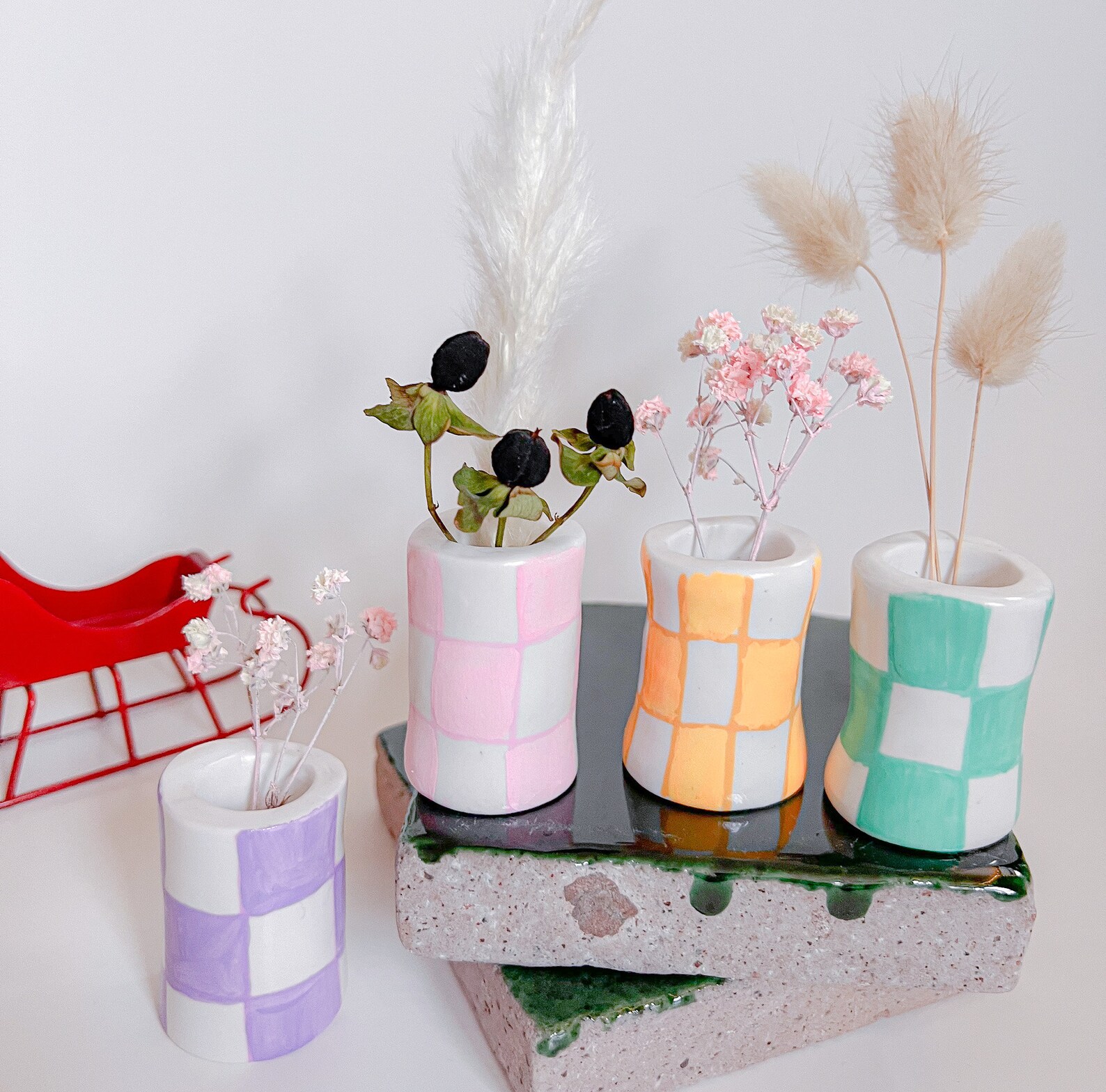 Checkered Tiny Vase / Handpainted Retro Mini Vase / Aesthetic Room ...