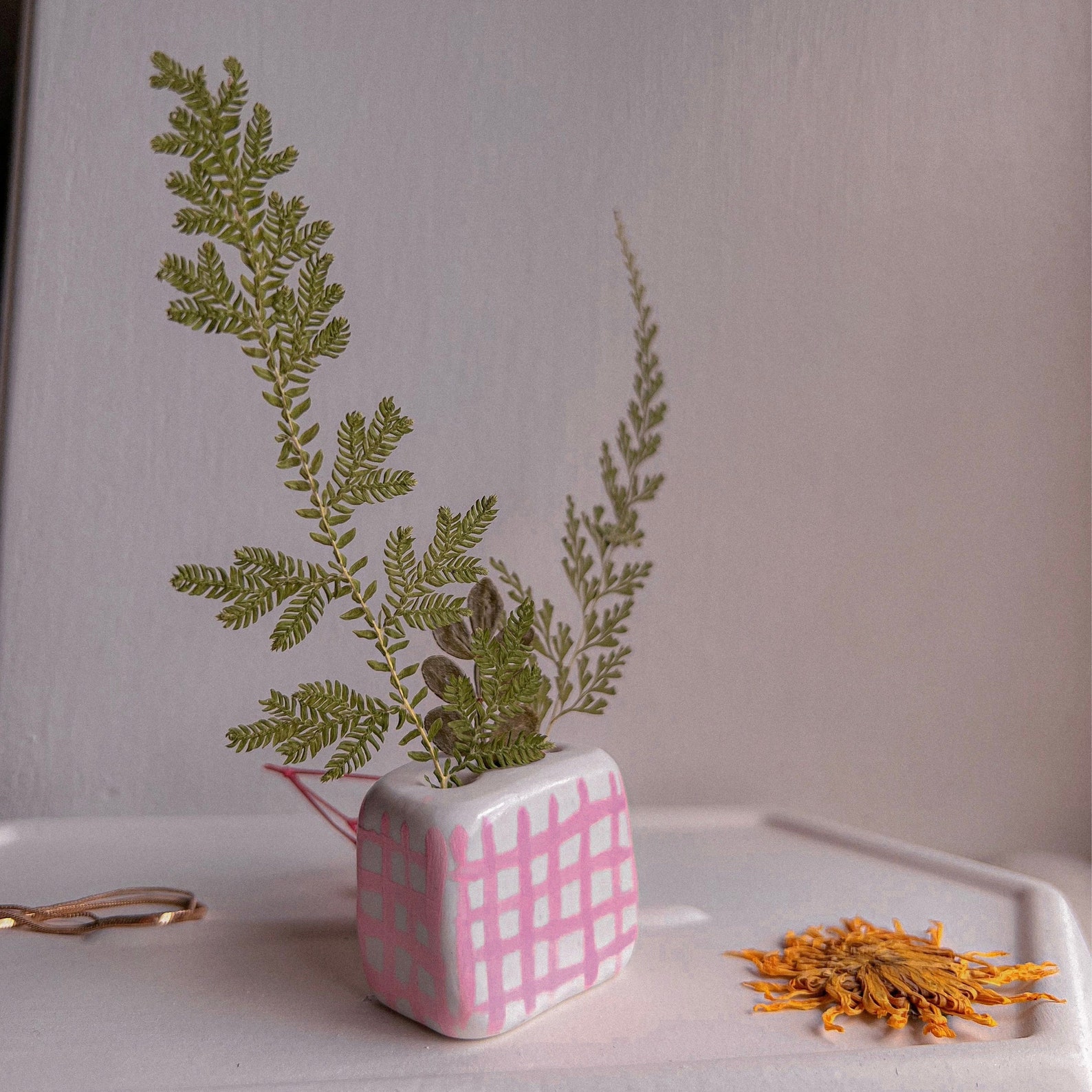 Kawaii Tiny Vase / Desk Decor Mini Vase / Tiny Vase / Room - Etsy