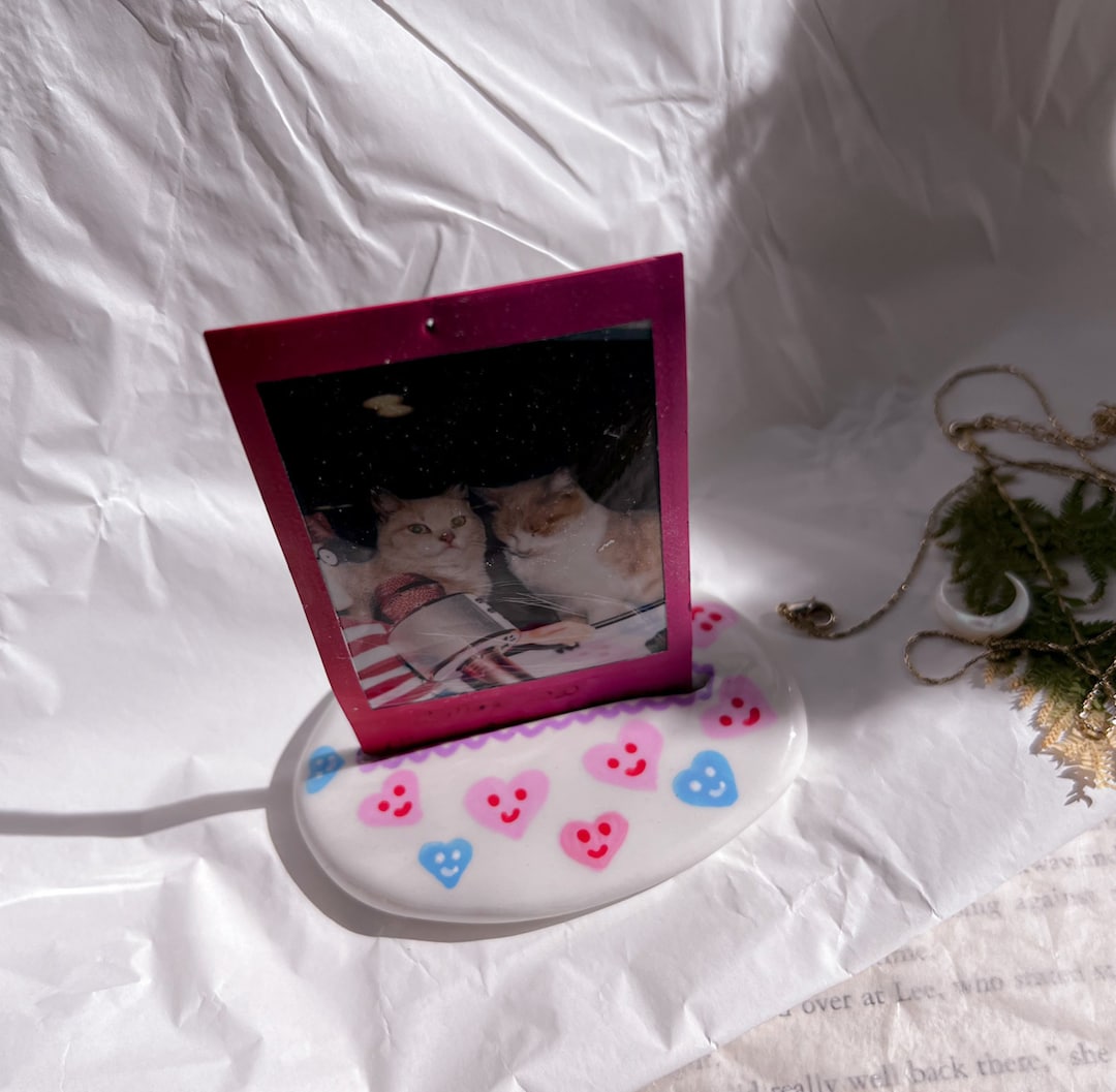 Handshaped Photo Holder / Clay Photo Holder / Polaroid Photo Holder ...