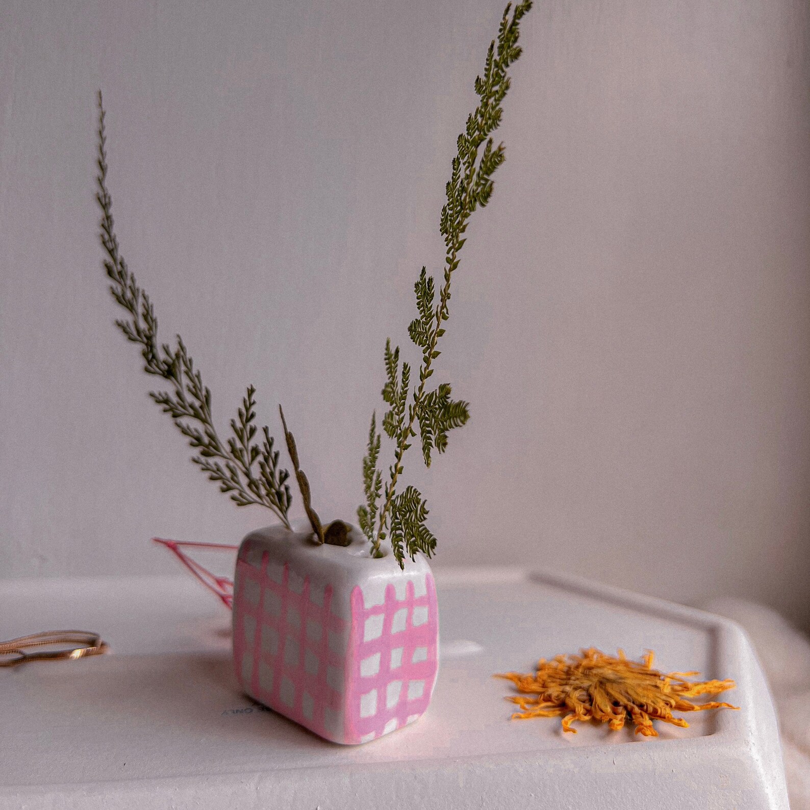 Kawaii Tiny Vase / Desk Decor Mini Vase / Tiny Vase / Room - Etsy