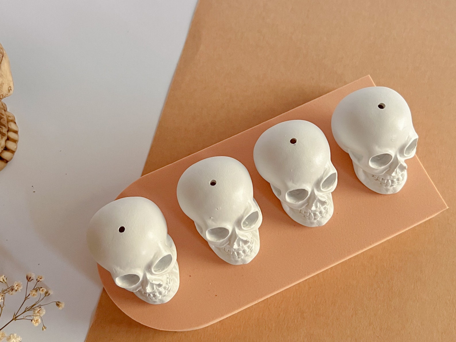 Tiny Skull Vase / Halloween Decor / Mini Dried Flowers Holder / Mini ...