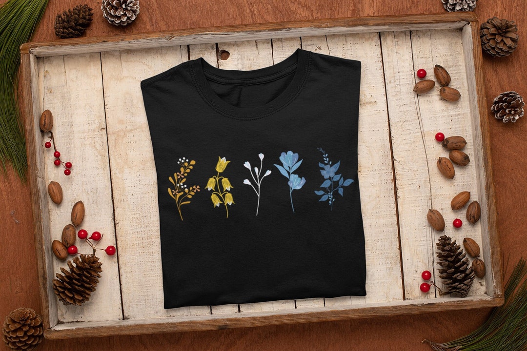 Aroace Wildflower Unisex T-shirt, Floral Aro Ace Flag Gift, Boho ...