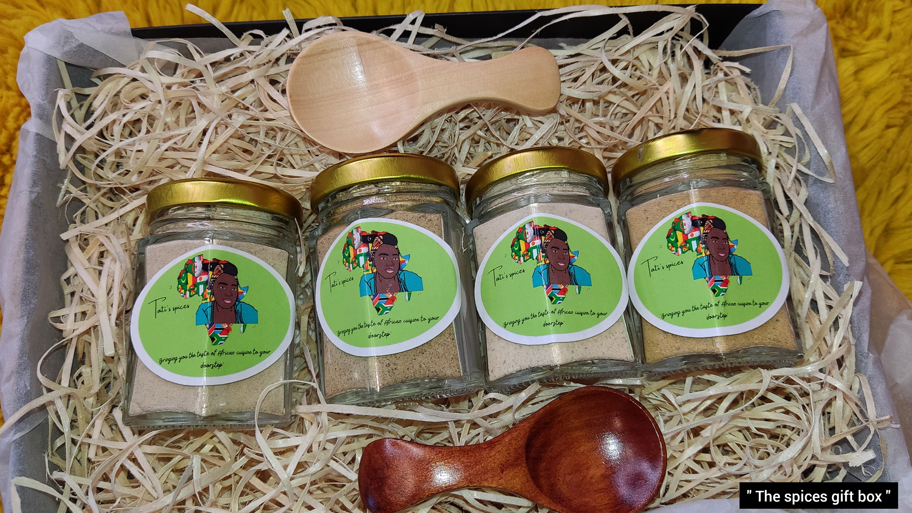 Ground African Nutmeg Cameroon Pepper Pèbè Ehuru Cameroon Spices Poivre ...