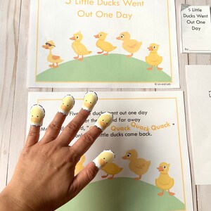 5 Little Ducks Interactive Book and Fingr Puppet - Etsy