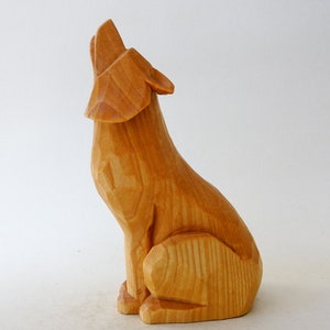 Wood Carving - Hand Carved Figure of A Howling Wolf - Home Decoration ...