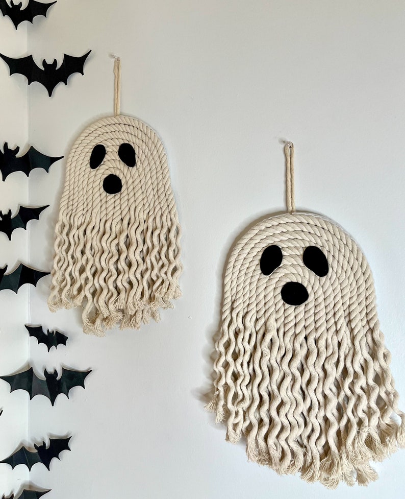Macrame Ghost Wall Hanging | Spooky Halloween Decor | Fall Wall Art ...