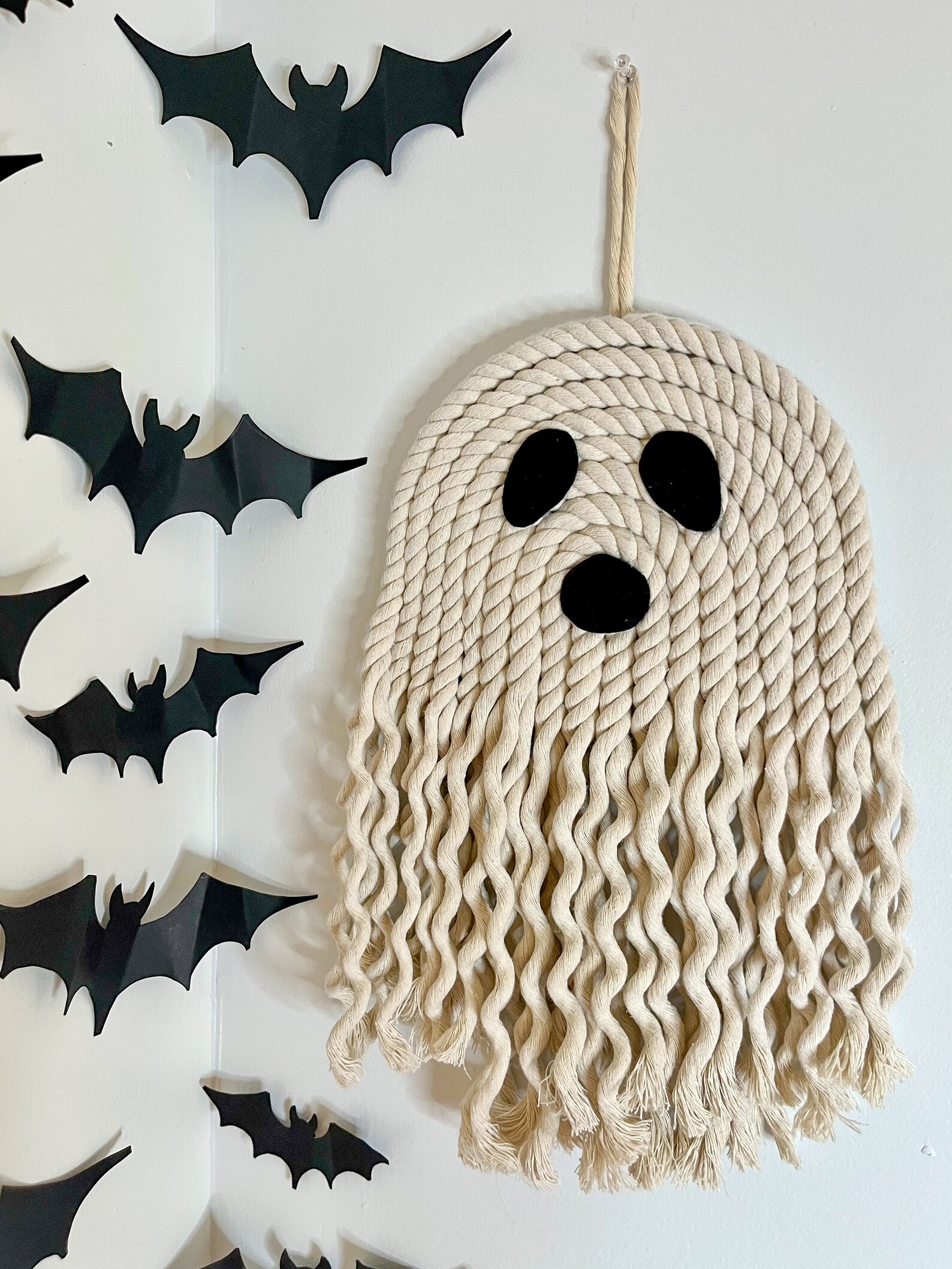 Macrame Ghost Wall Hanging | Spooky Halloween Decor | Fall Wall Art ...