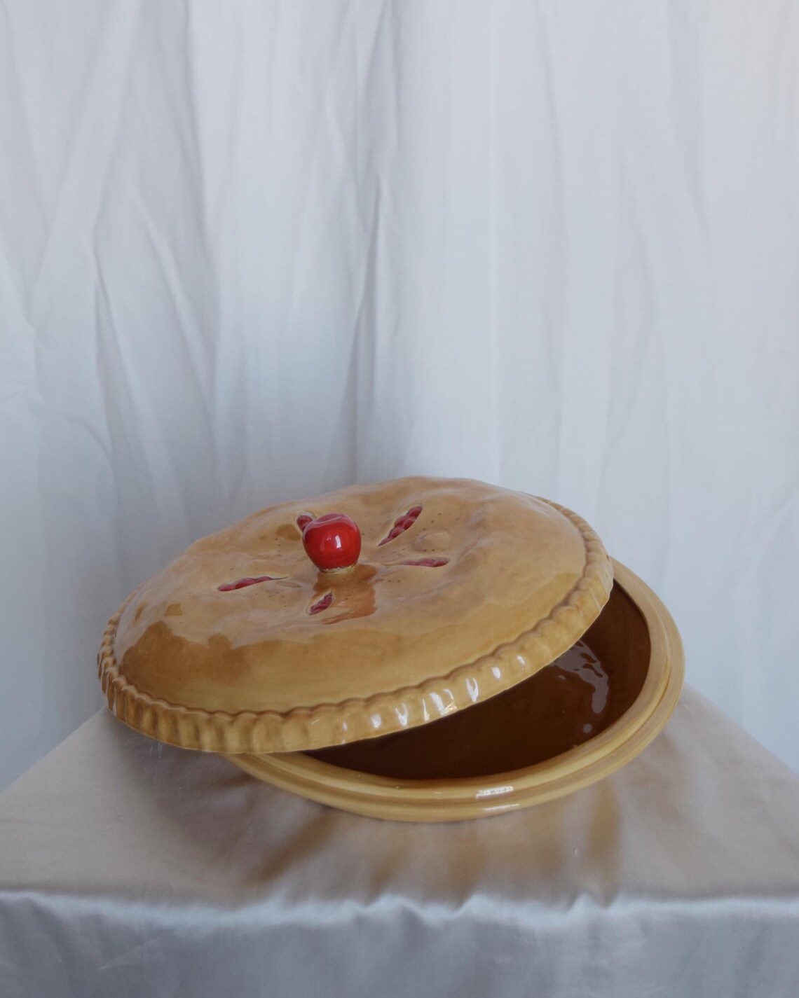 Vintage Ceramic Cherry Pie Dish - Etsy