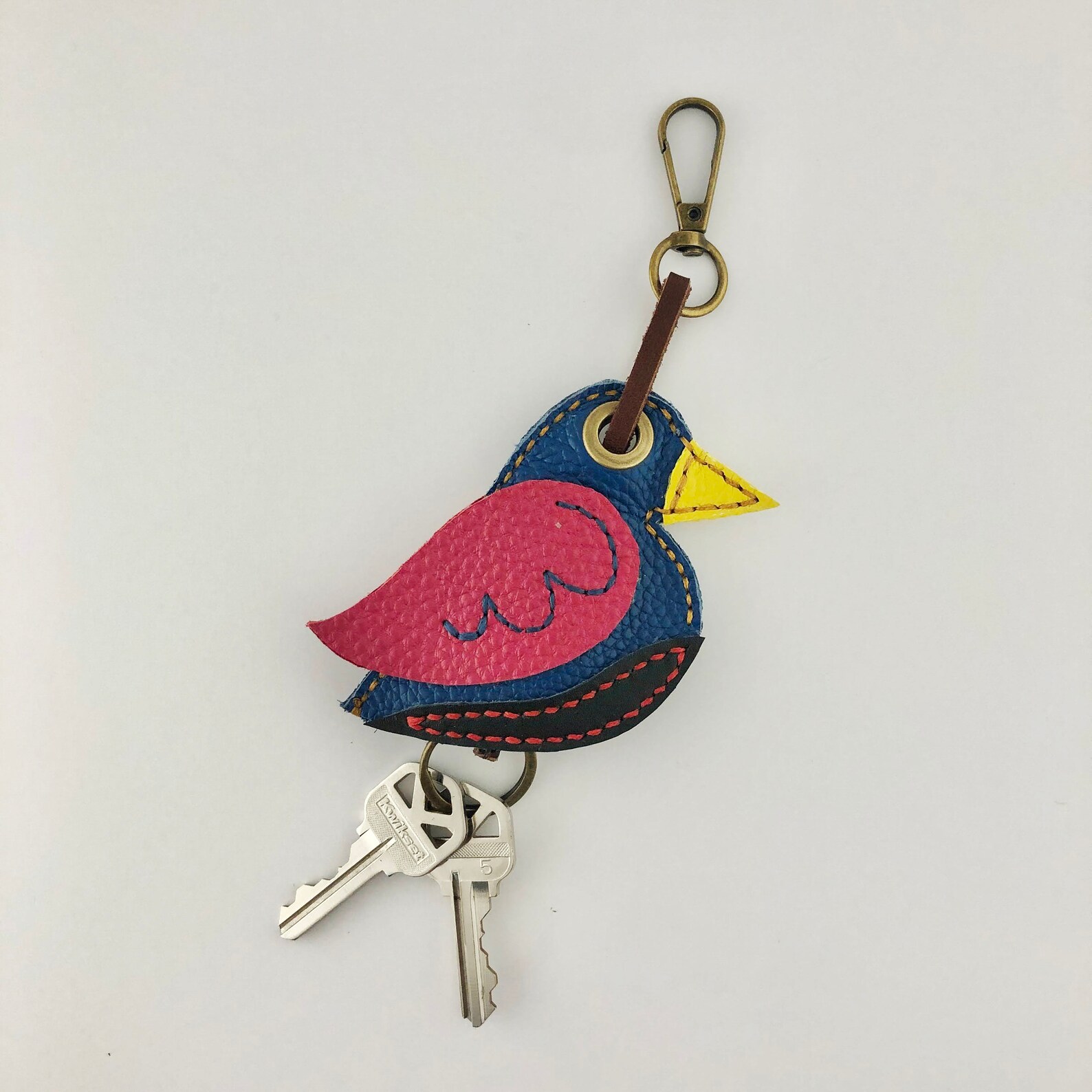 Leather Bird Keychains | Bird Key Holder Charm | Keychains | Cool ...