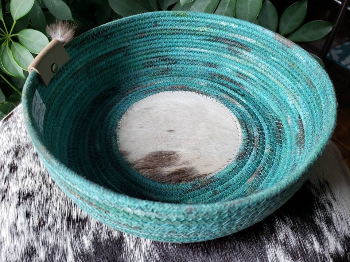 Hand-dyed Coiled Rope Basket - Etsy