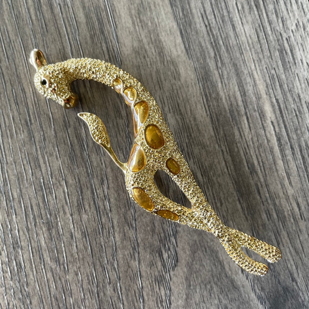 Vintage Giraffe Brooch, Large Giraffe Brooch With Translucent Enamel, 5 ...