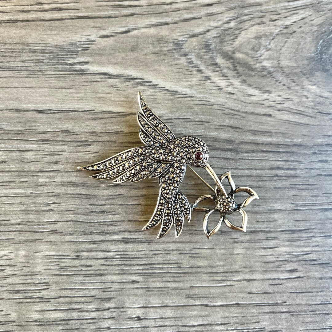 Vintage Avon Hummingbird and Flower Silver Tone Brooch - Etsy