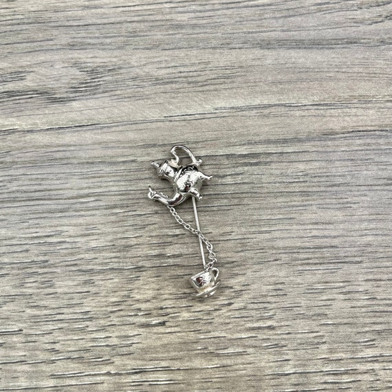 Vintage “Colonial Teapot” Avon Stick Pin, Silver Tone… - Gem