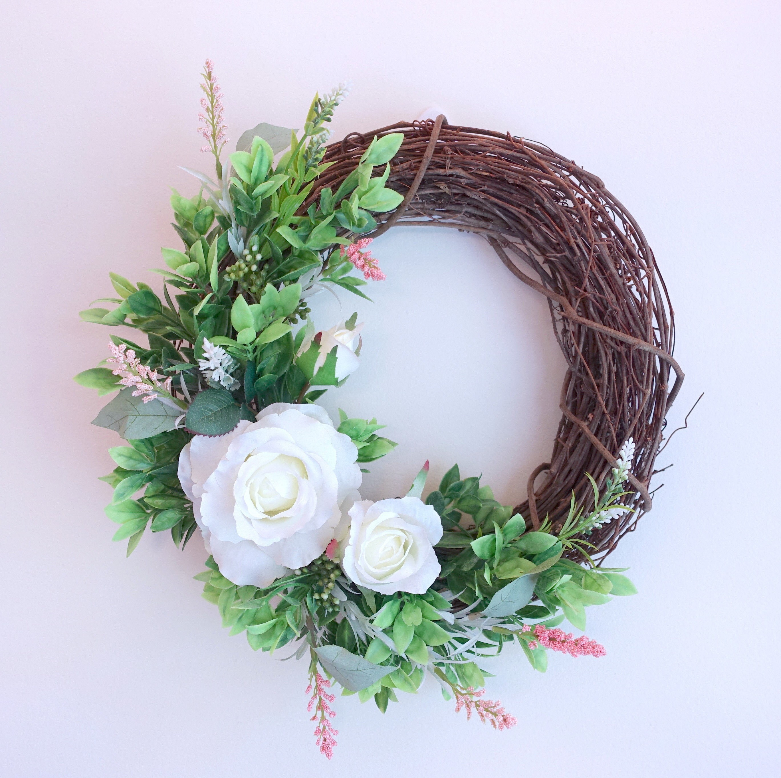 Valentine's Day Wreath Spring Wreath with White Roses - Etsy.de
