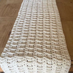 Making Waves Table Runner Crochet Pattern Download - Etsy