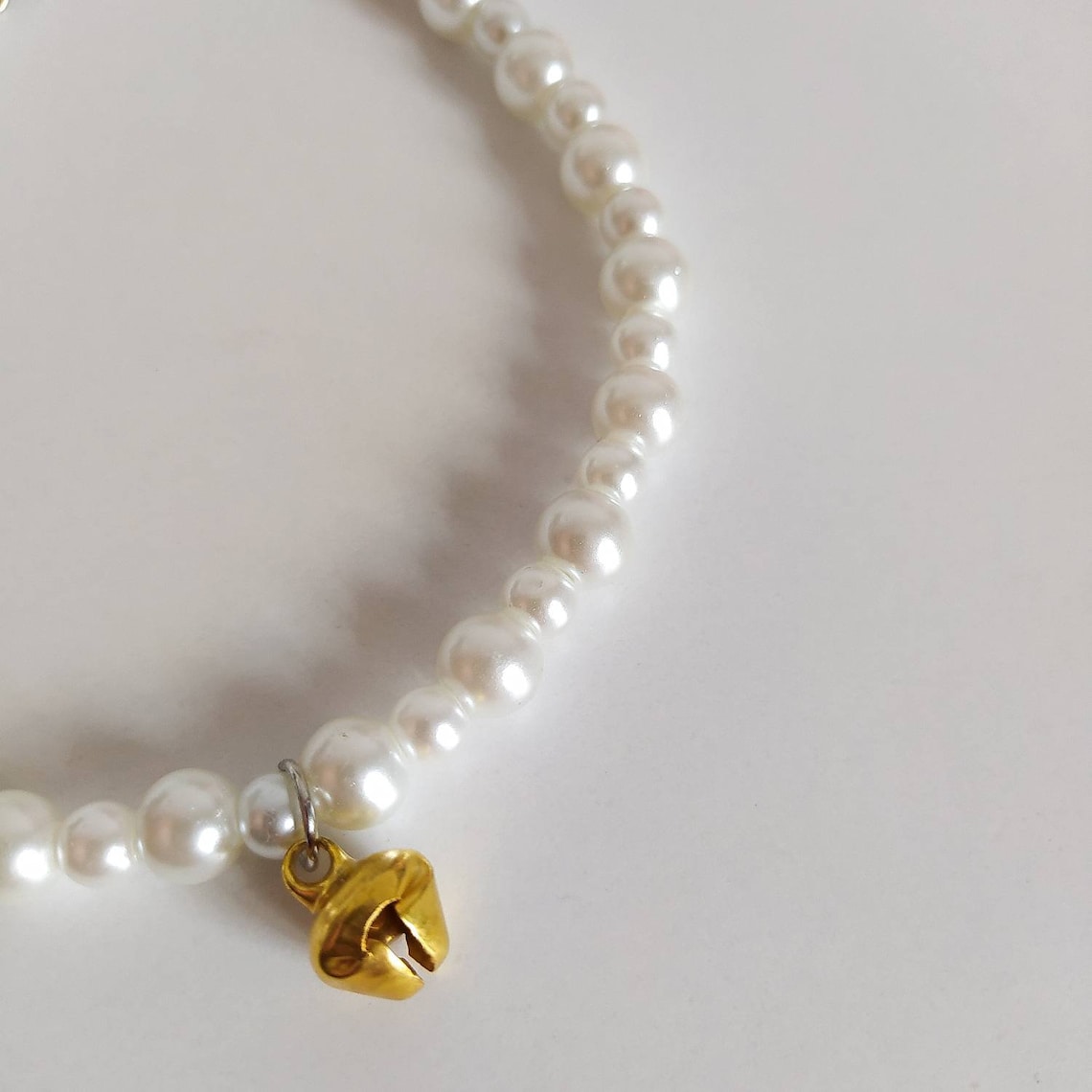 Elegant Handmade Pearl Cat Collar With Selection of Pendants - Suitable ...