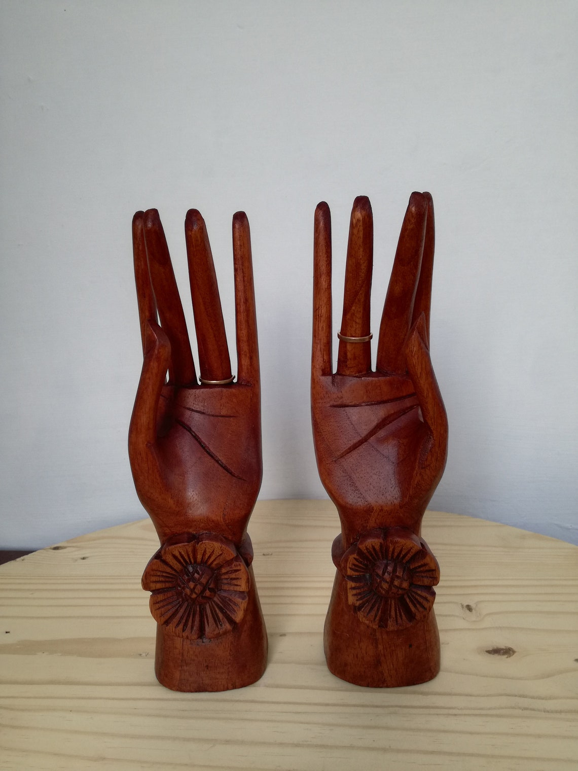 Floral Hands Jewelry Display Wooden Display Ring Holder - Etsy