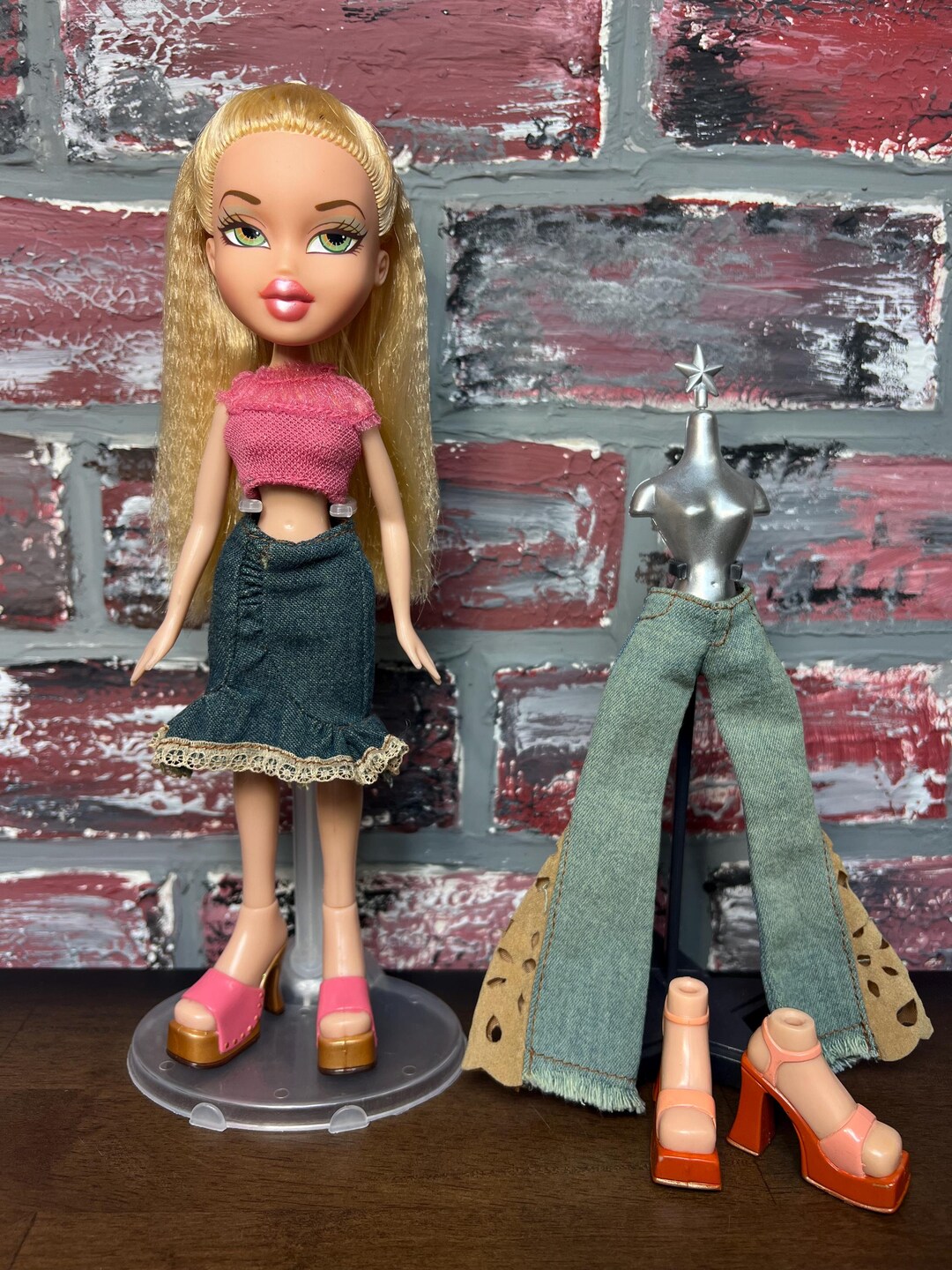 Vintage Strut It Cloe Bratz Doll in Original Outfit - Etsy