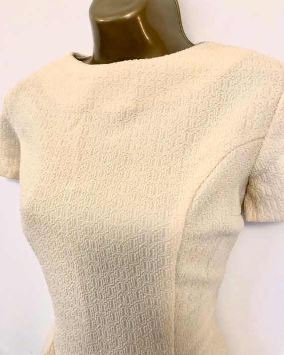 1960s 1970s mod Crimplene cream dress suit for specia… - Gem