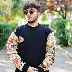VG STREET Special Design Embossed Sleeves Detail Streetwear Long Sleeve ...