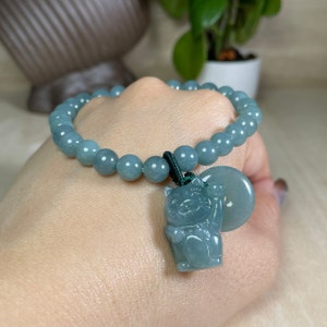 Jade Lucky Cat Bracelet, Green Jade Beaded Japanese Maneki Neko & Donut ...